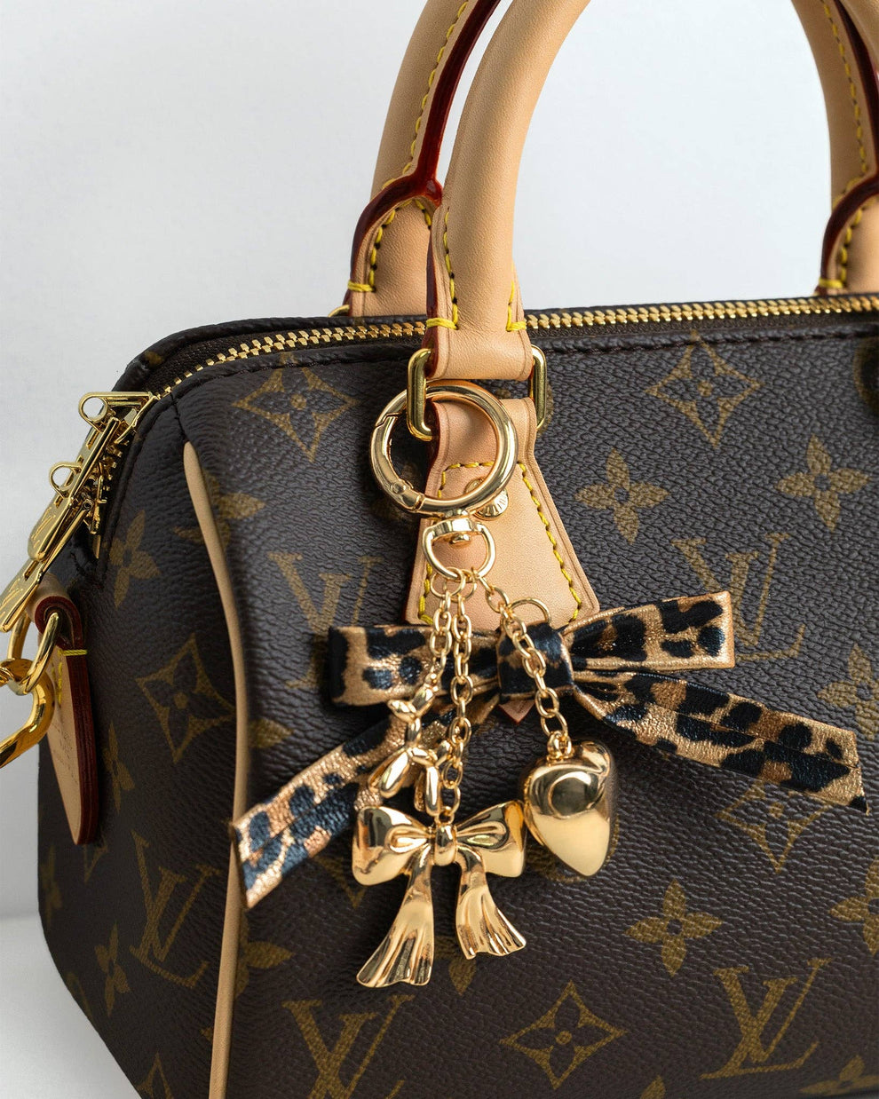 Leopard Bow Ribbon Heart Bag Charm – HivePortarlington